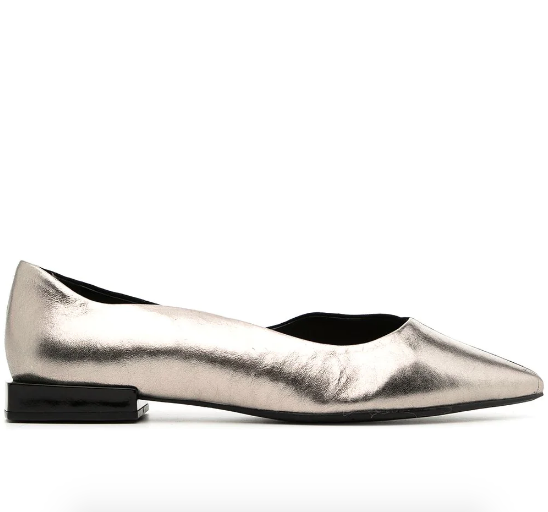 5 Style Lessons From Mark Lee’s Solo Debut - EnVi Media