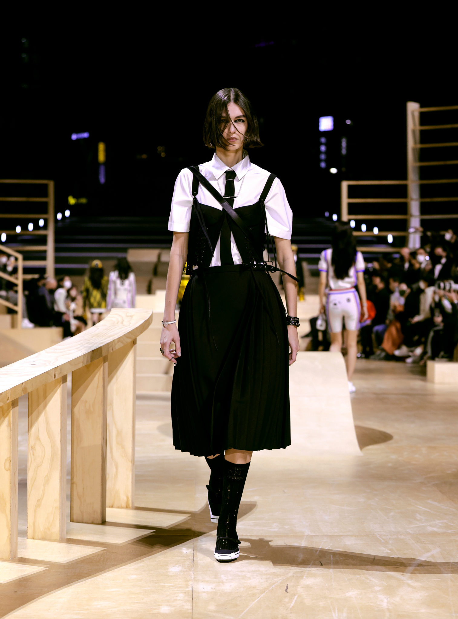 Dior Presents Fall 2022 Collection in Seoul - EnVi Media