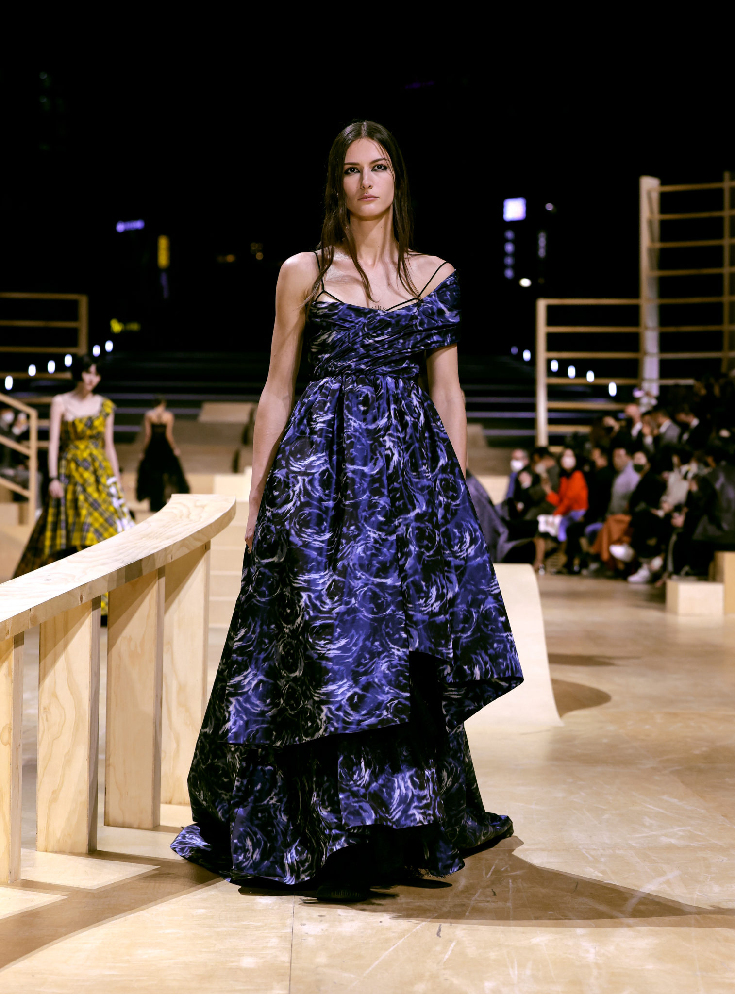 Dior Presents Fall 2022 Collection in Seoul - EnVi Media