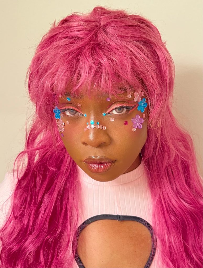 3 Easy Festival Makeup Looks for Summer Concerts - EnVi Media