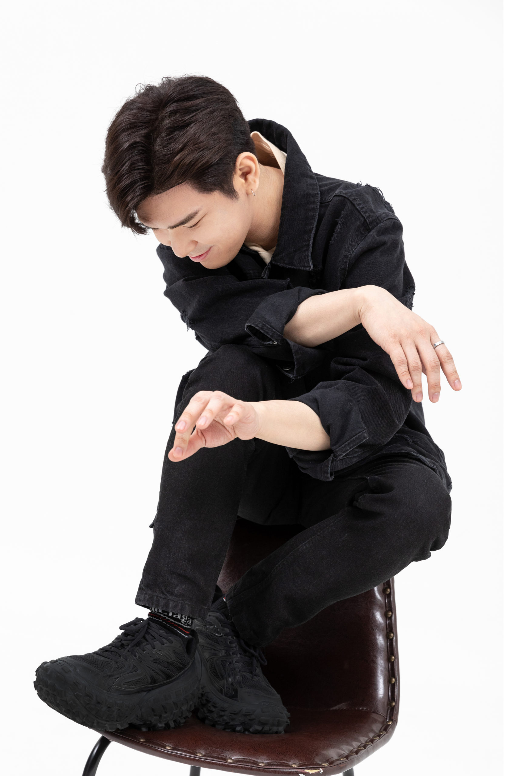 Creative Spotlight: Zayson Is Approaching Music with Human Connection ...