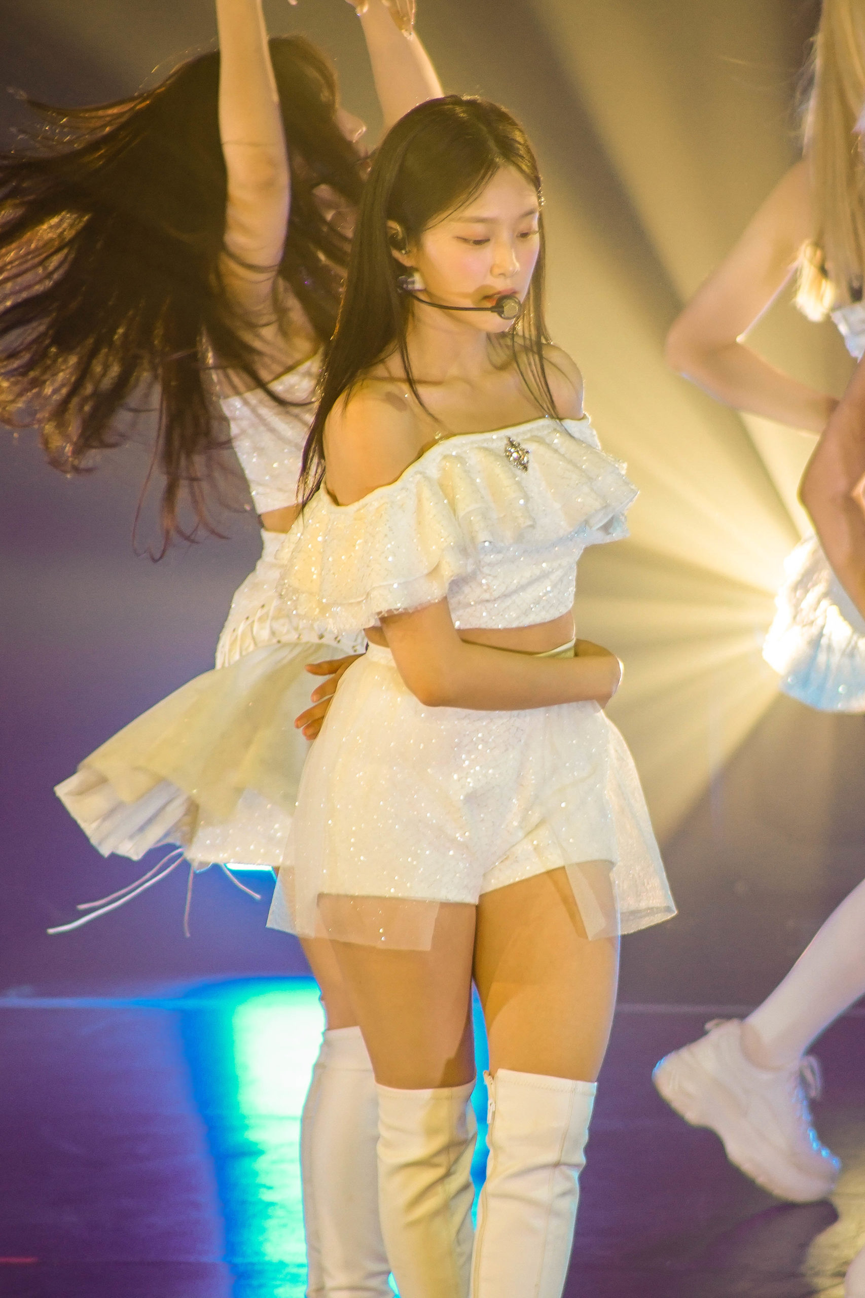 Concert Recap: LOONA Light Up NYC - EnVi Media