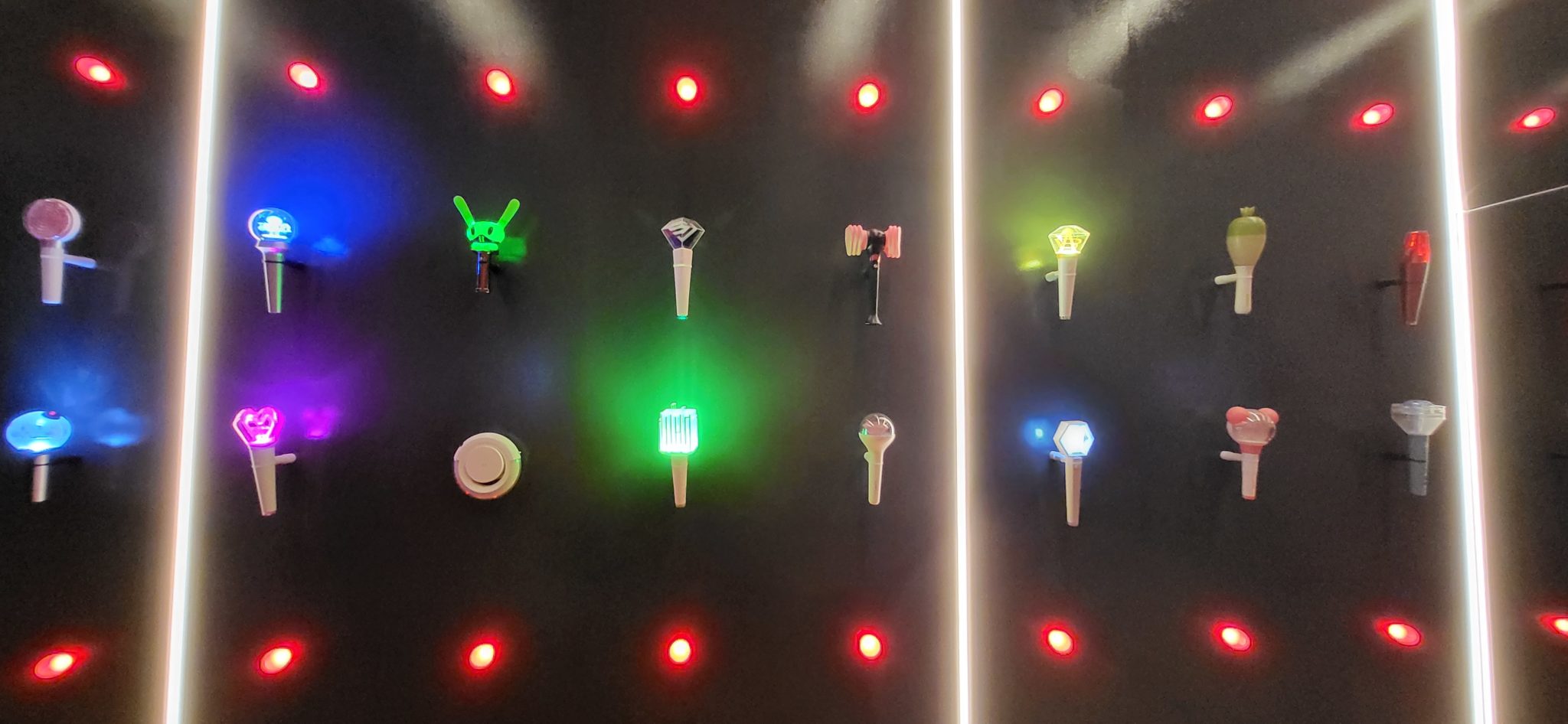 Hallyu! The Korean Wave Opens at the V&A Museum - EnVi Media