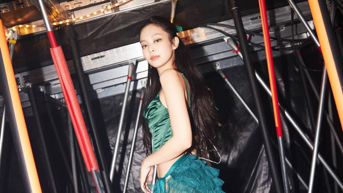 BLACKPINK’s Jennie Embraces Balletcore on Born Pink Tour - EnVi Media