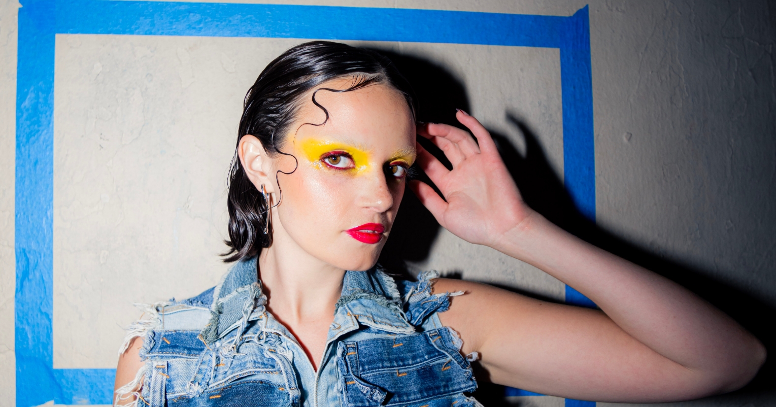 Ella Galvin Captures the Roller Coaster of NYC Life in “The Way It Goes ...