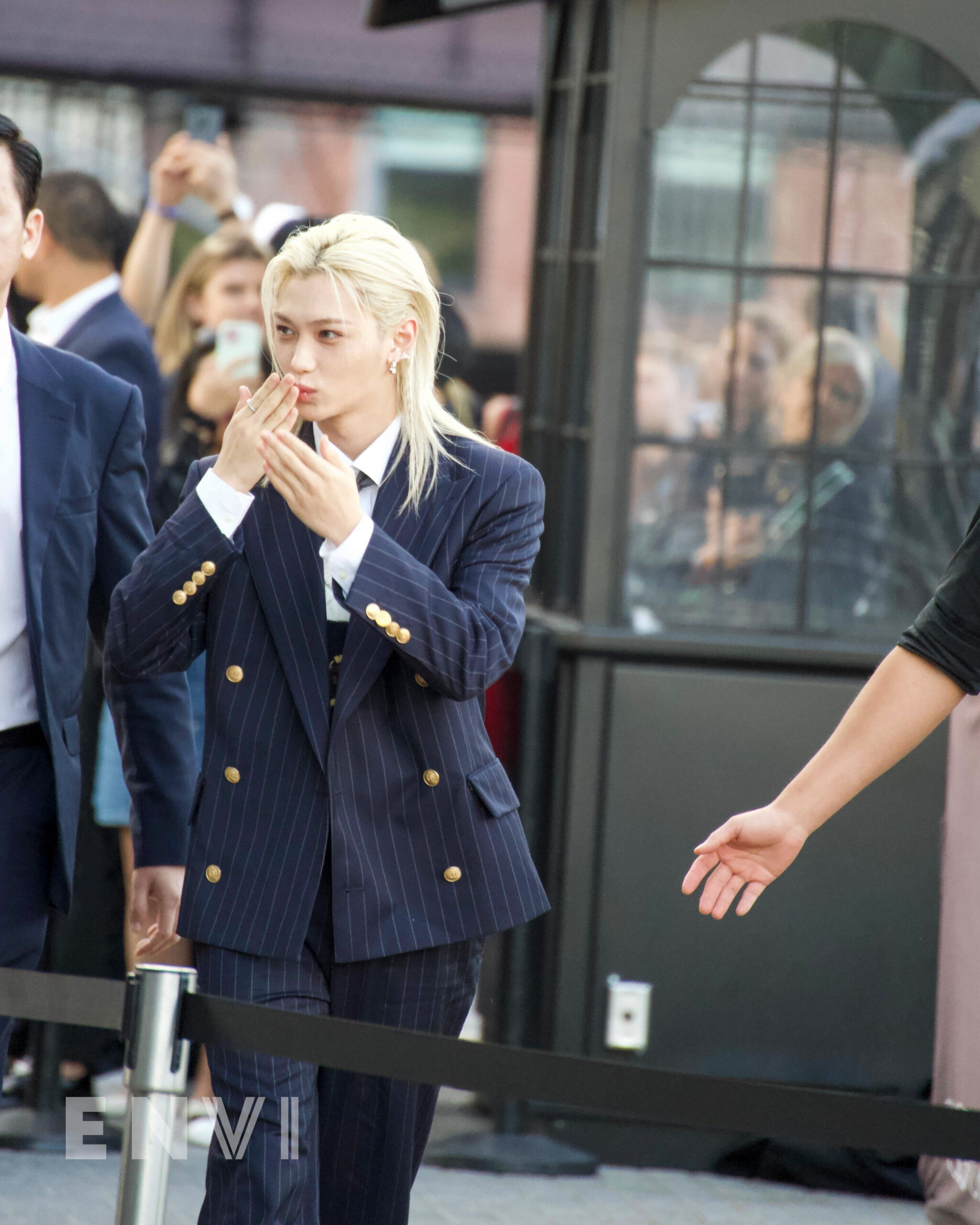 Felix Reinvents the Pinstripe Suit at the Tommy Hilfiger SS25 Show ...